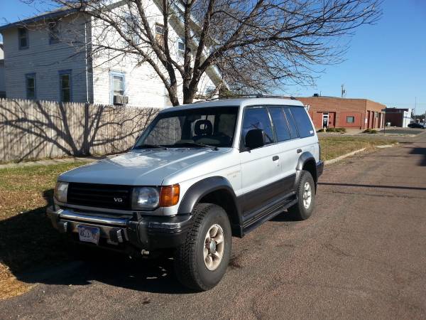 1994 Mitsubishi Montero For Sale - 4x4 Cars