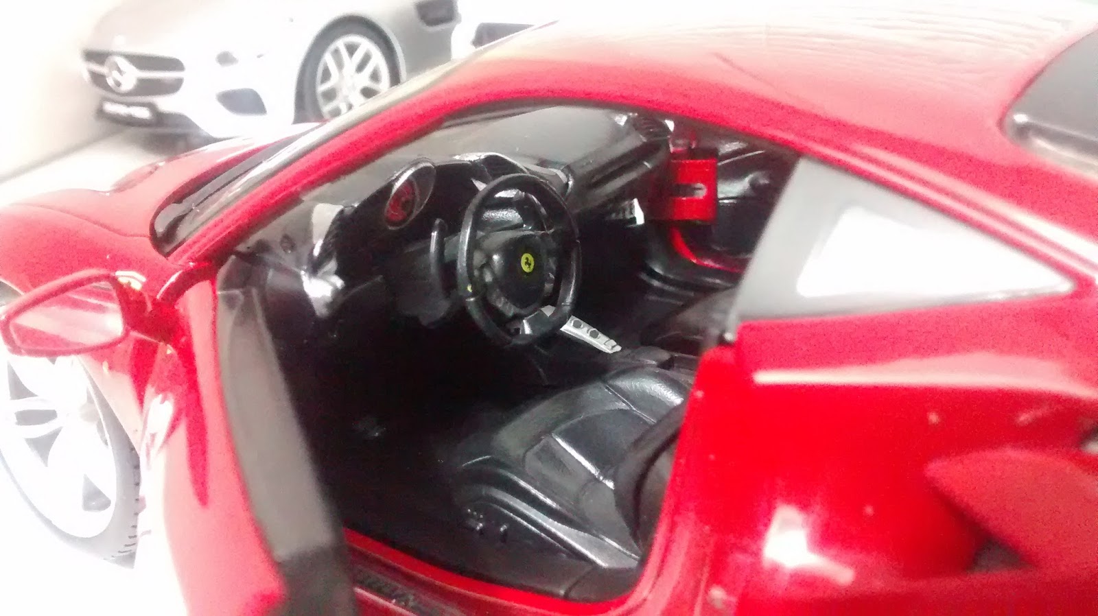 Garagem do Paulo Sípoli: Ferrari 388 GTB 1/18