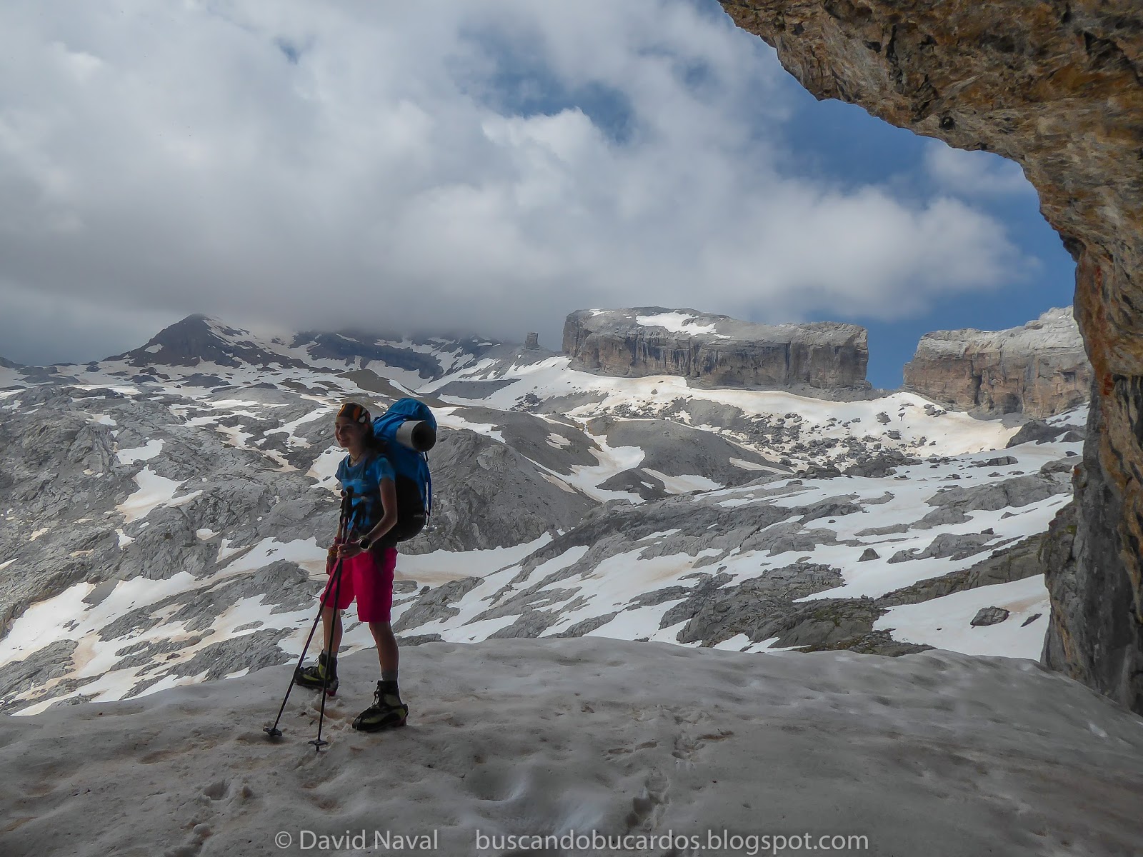Una noche en el Marboré. Pico Marboré (3.248 m.), Torré de Marboré (3. ...