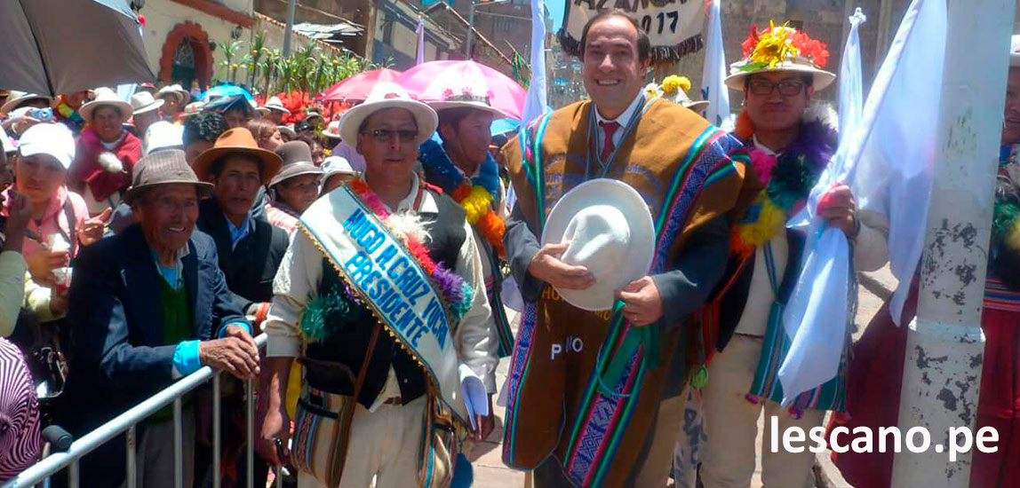 Yonhy Lescano: Hoja de vida