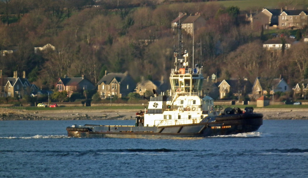 Clyde Naval Gazing: Ayton Cross