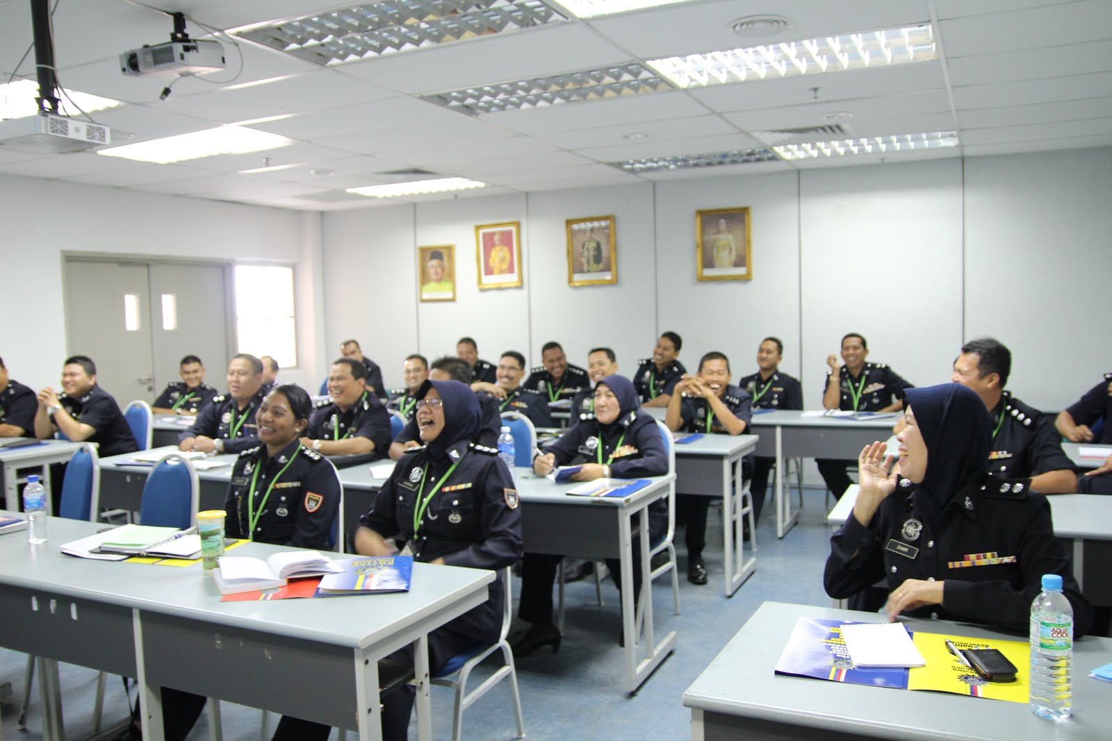 Pertubuhan Alumni Debat Malaysia (ADAM): Ceramah Motivasi di Maktab ...