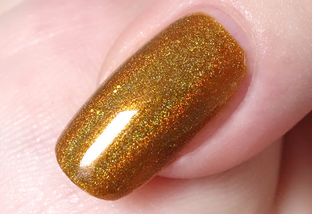Lacquer Slacker Liz: Painted Polish Mellow Mustard