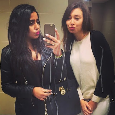 SALOPES-BEURETTES: DEUX BEURETTES POUR LE MAROC!