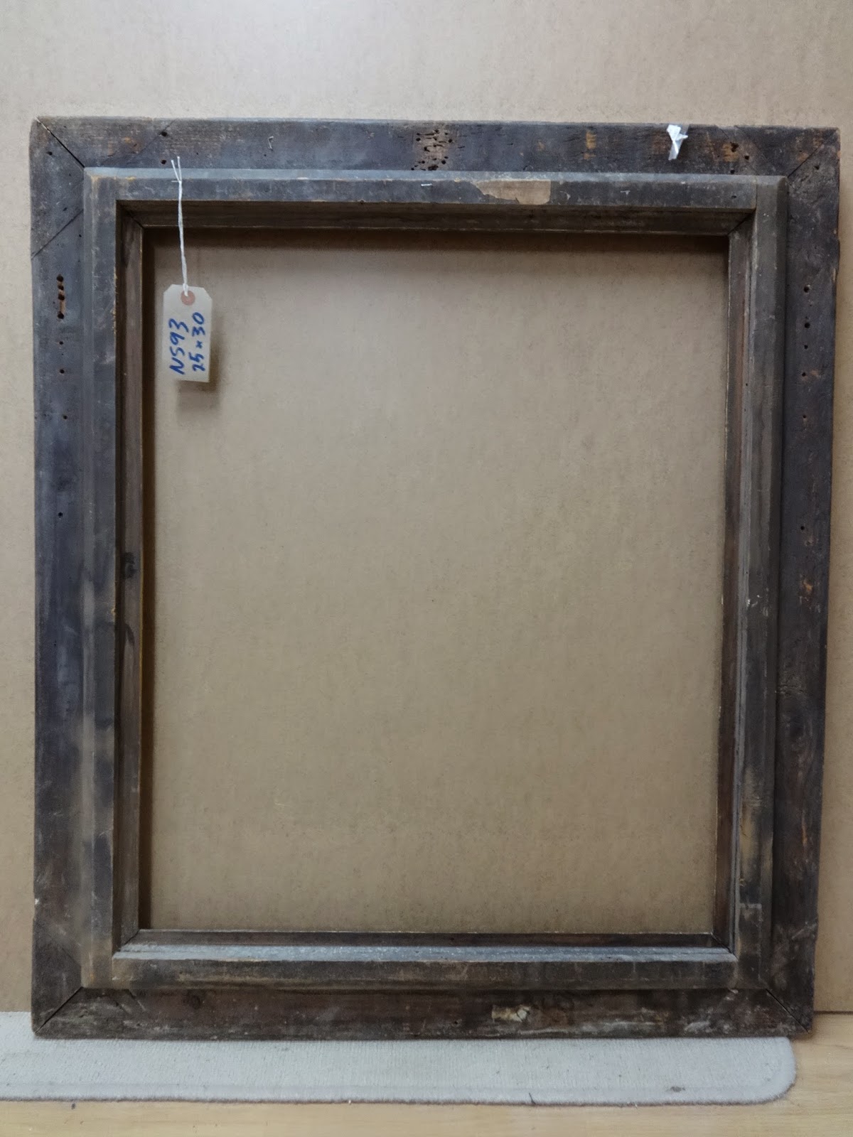 Antique Frame Sale: An 17th/18th Century Carved Lely Frame
