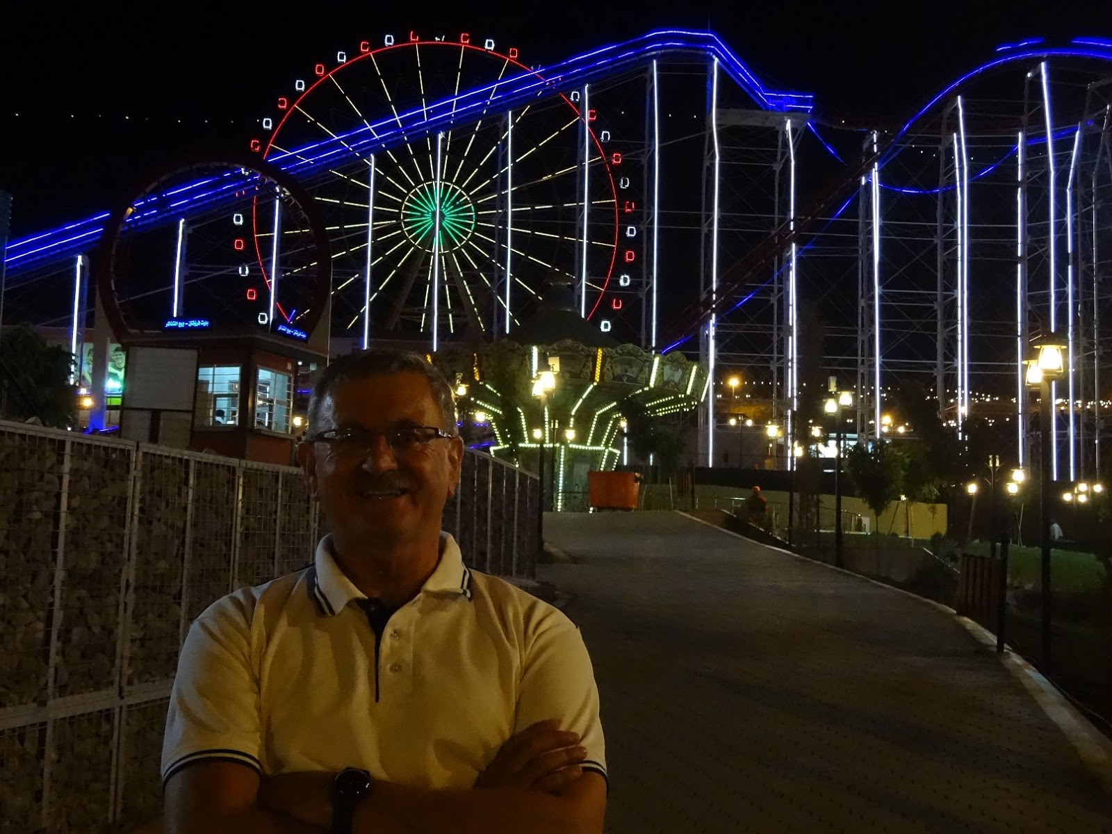 AM KATAT BASH - A Kiwi on the move: Chavy Land - the Disneyland of Iraq