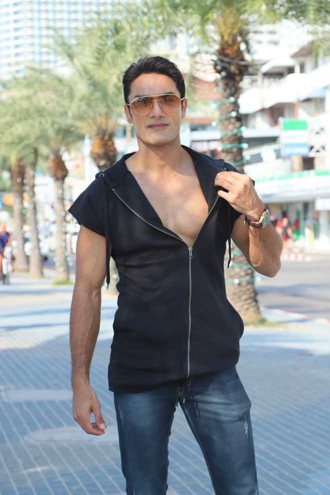 Avinesh Rekhi Today News, Wiki, Affairs, Updates, Biodata, Phone Number ...