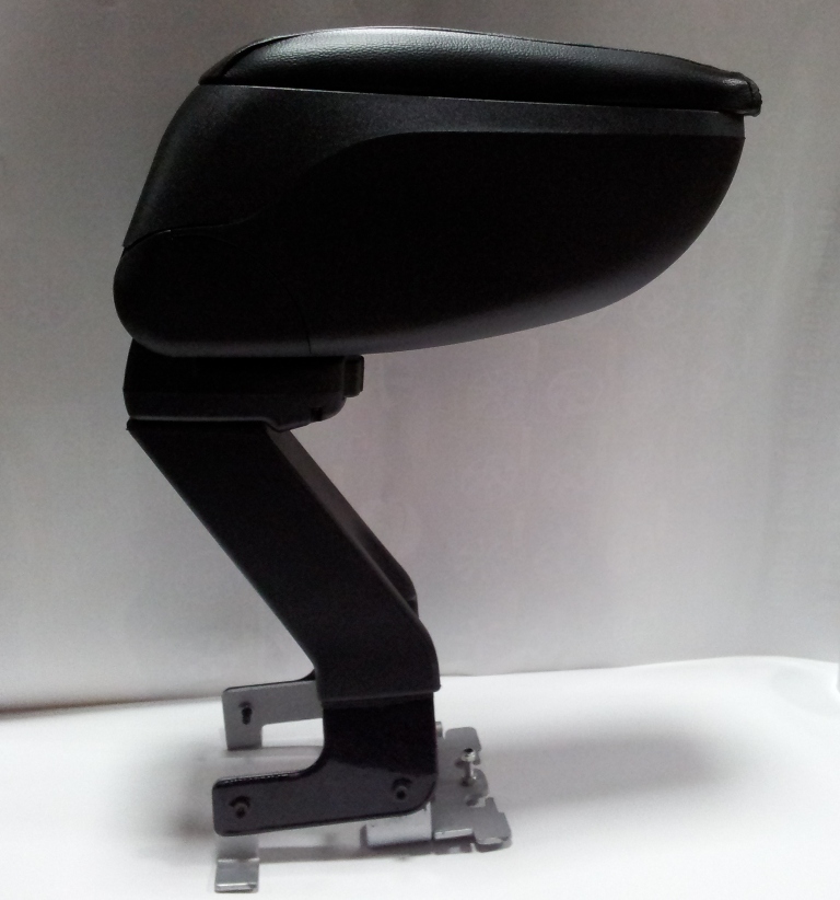 Piese Auto si Accesorii pentru Dacia Duster: Elemente Tuning Interior