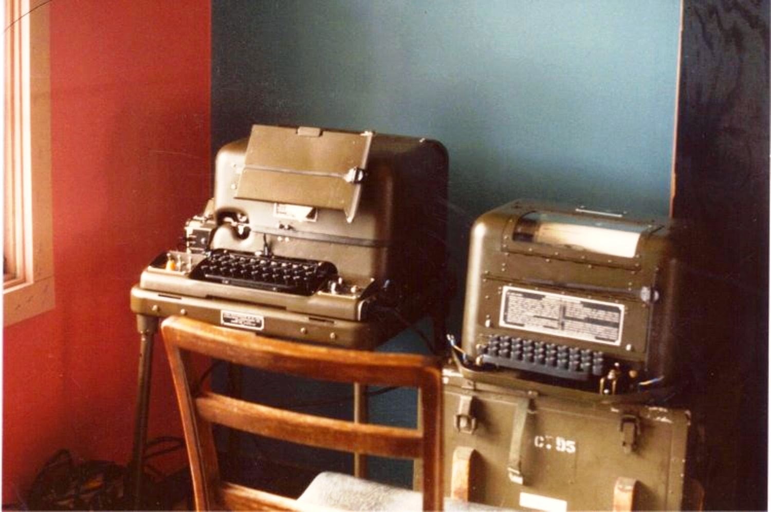 Taipei Signal Army: The Model 15 By Teletype Corporation: The Machine ...