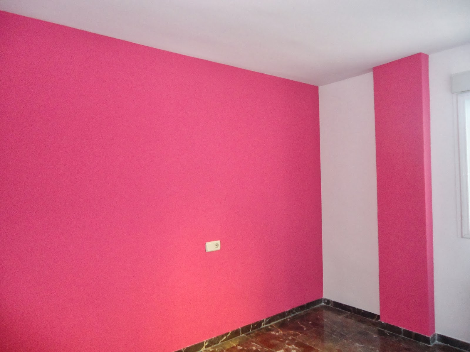 Pinturas Robles: Paredes a dos colores