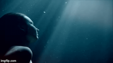 SNEAK PEEK : "Siren" - Killer 'Mermaids'