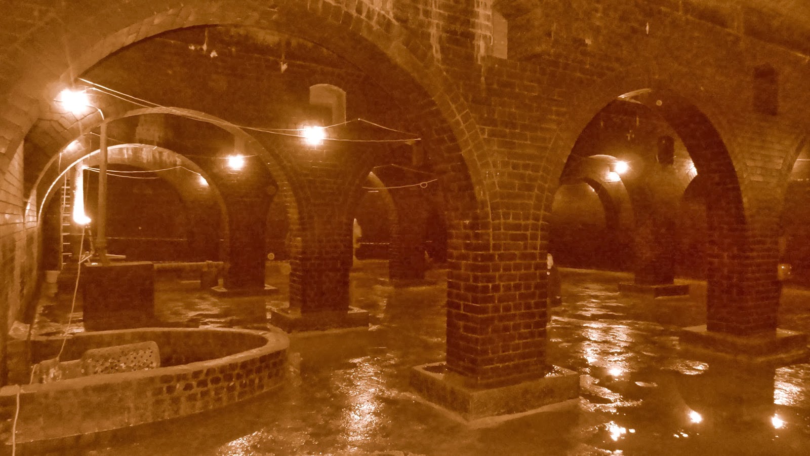 Student Civil Engineer Blog: Inside an Underground Victorian Reservoir