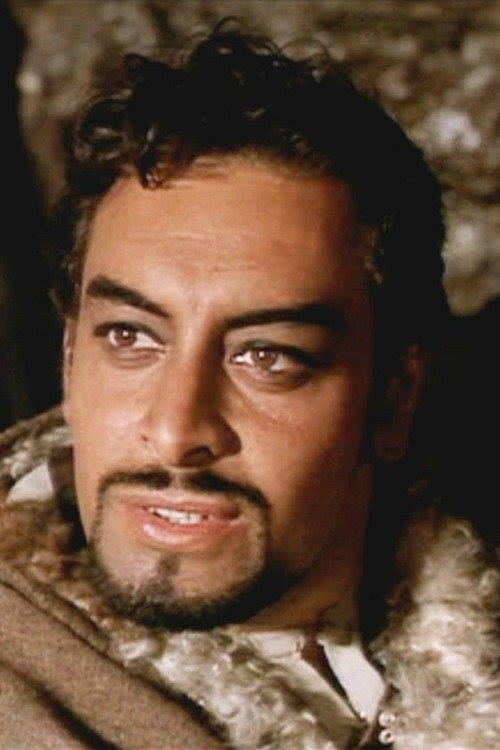 Speaks fluent English and French.