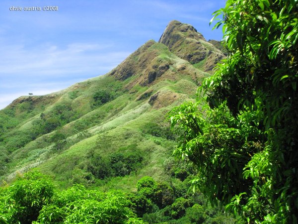 The Cavite Traveller: Mt. Batulao, Nasugbu Batangas