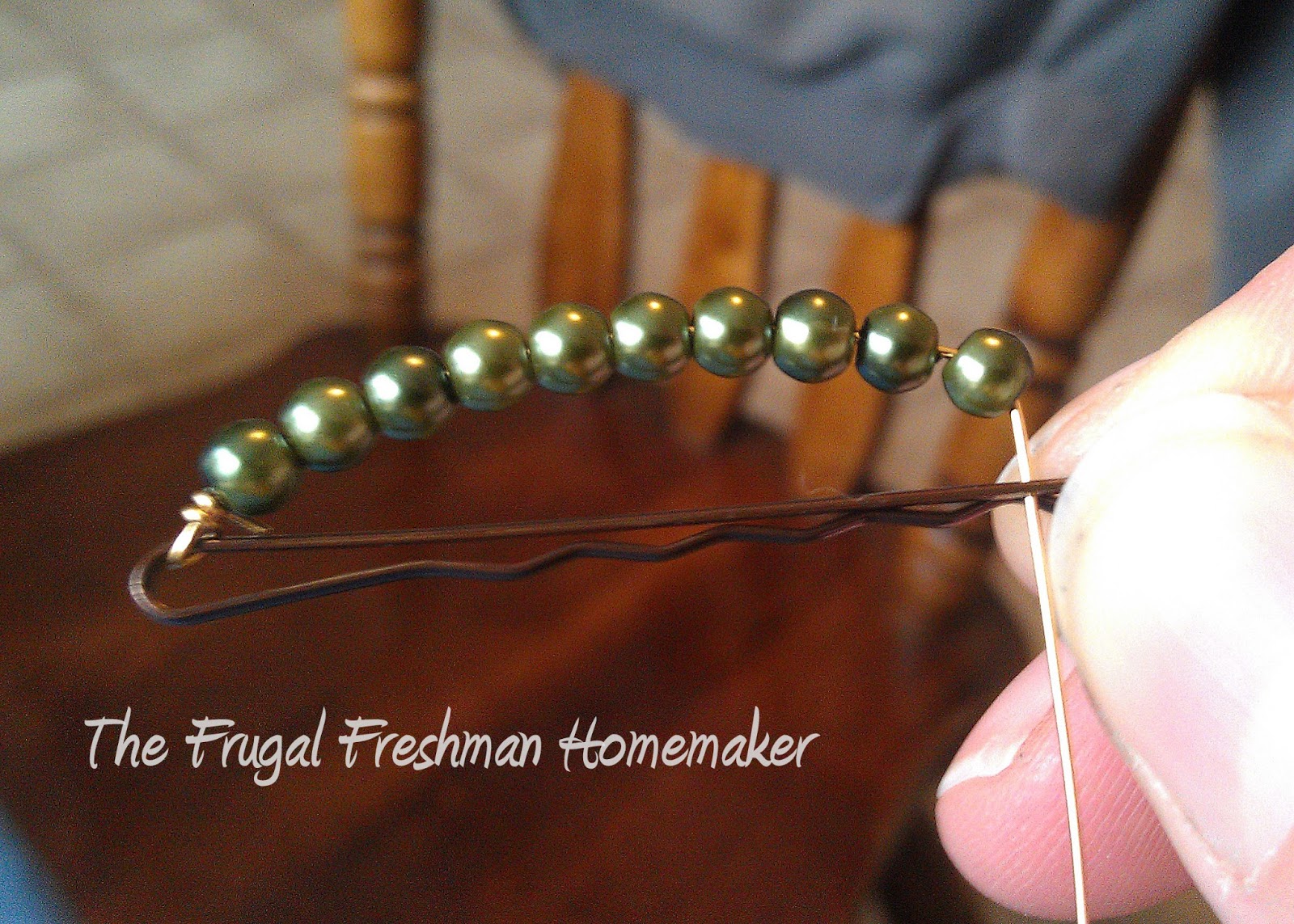 The Frugal Freshman Homemaker: Handmade Hair Barrettes