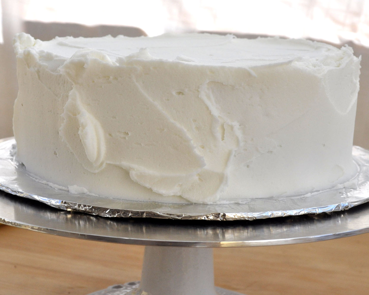 Beki Cook's Cake Blog: How to Ice a Cake