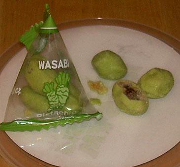 Japanese Snack Reviews: Wasabi Pistachios