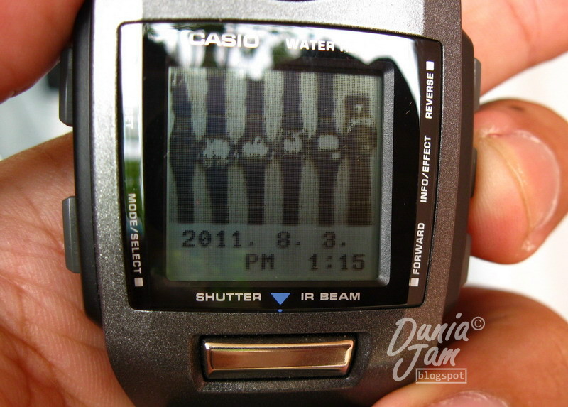 DUNIA JAM: Casio Wrist Camera WQV-1 - salah satu inovasi pertama di ...