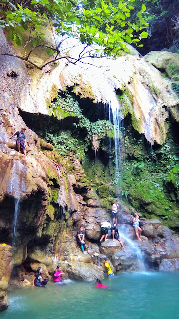 BANTAKAY FALLS AND CAVE ATIMONAN QUEZON | On A Different Phase