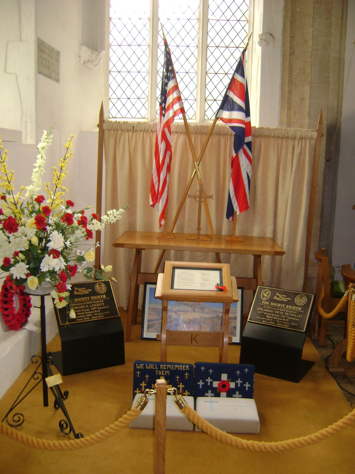 American Memorials in Norfolk & Suffolk: Rattlesden: St Nicholas