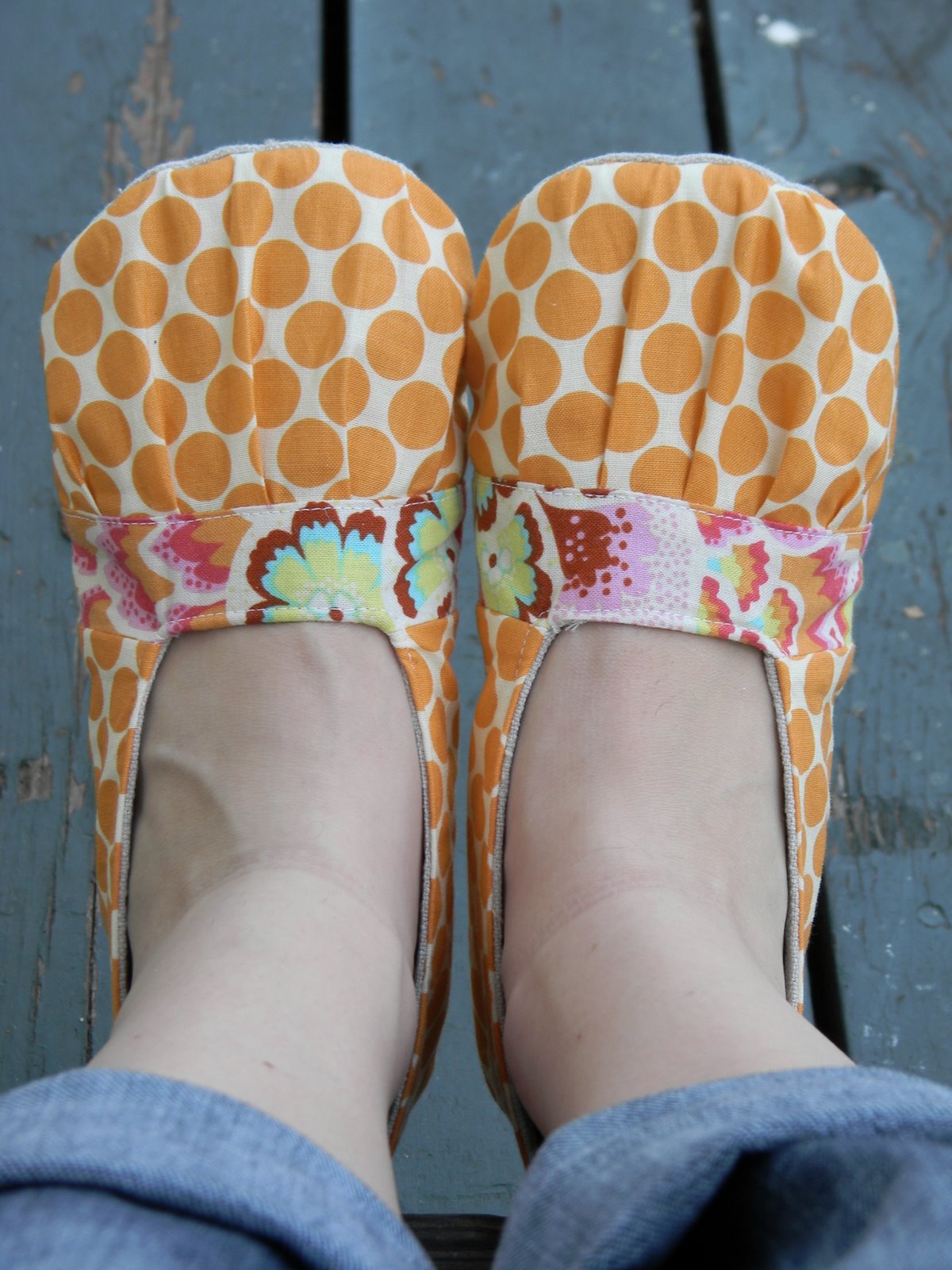 simply homemade: Hooray for house shoes