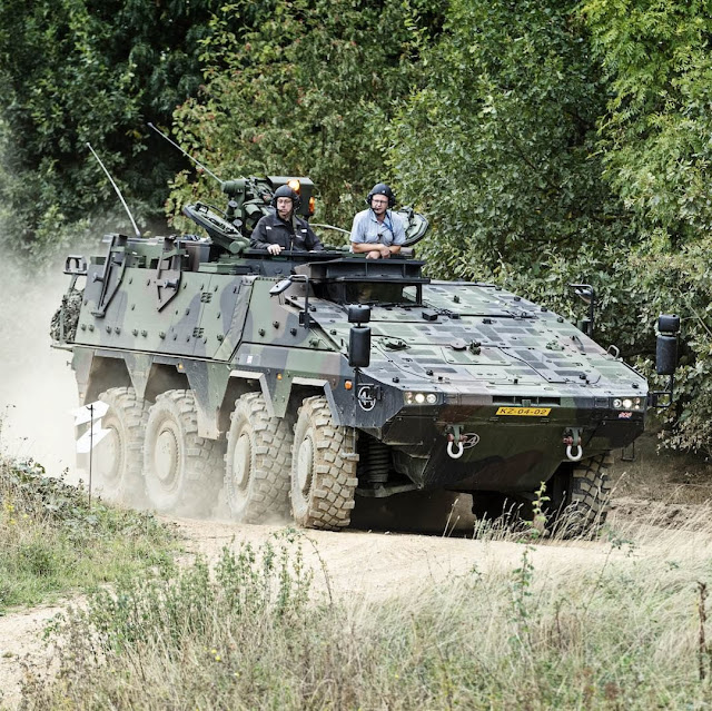 SNAFU!: British Army set to buy 500 Boxer IFVs?
