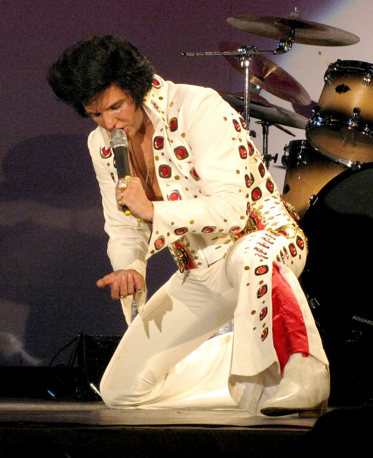 Carla's blog: Viva Las Vegas-Elvis Lives