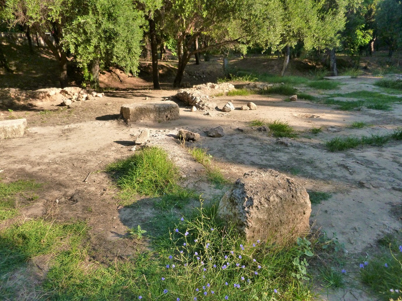 Γιώργος Πρίμπας (Στιγμές): [Στο αρχαιολογικό πάρκο Ακαδημίας Πλάτωνος ...