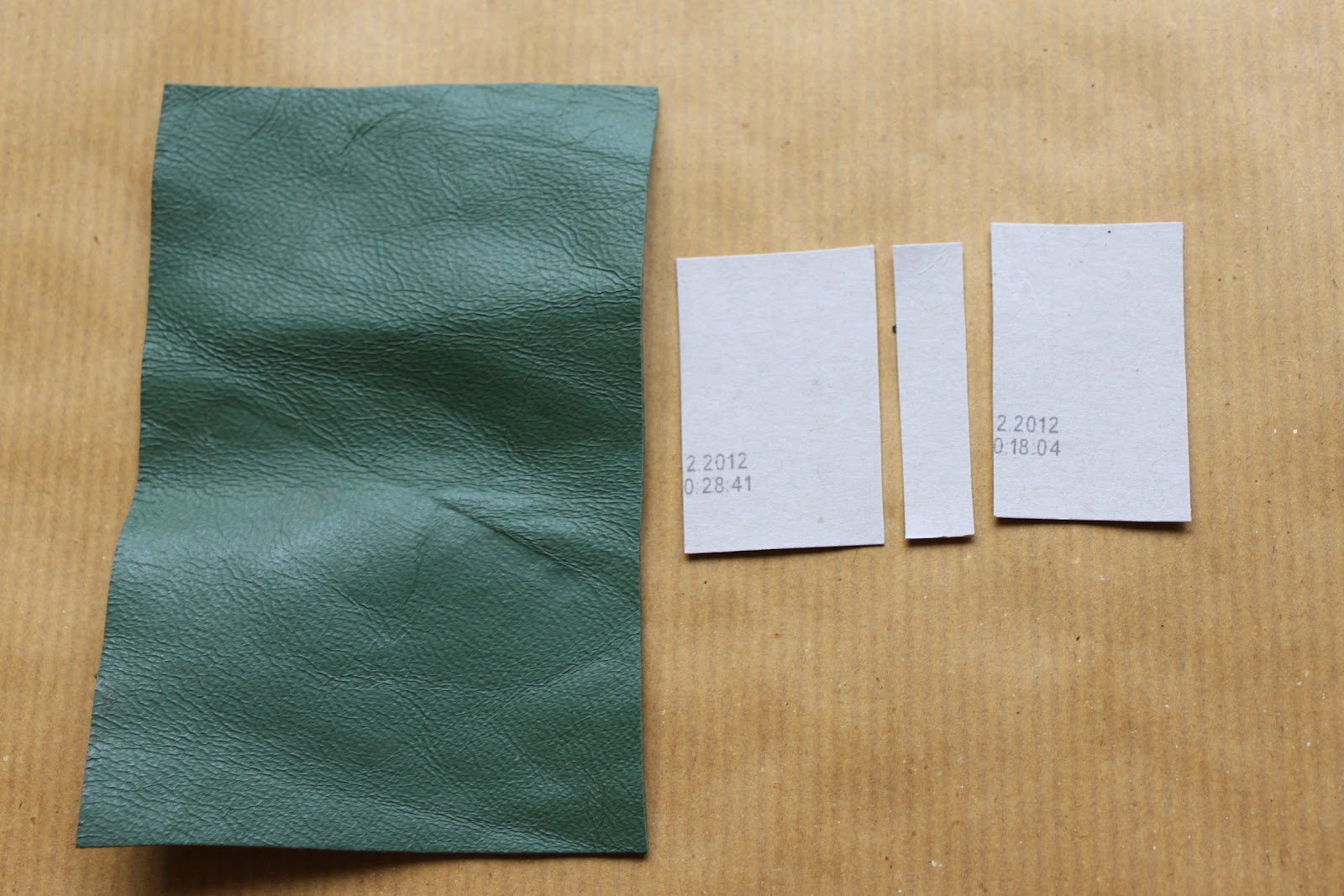 Crafty Bitz : Tutorial - How to make an Altered matchbox book cover ...