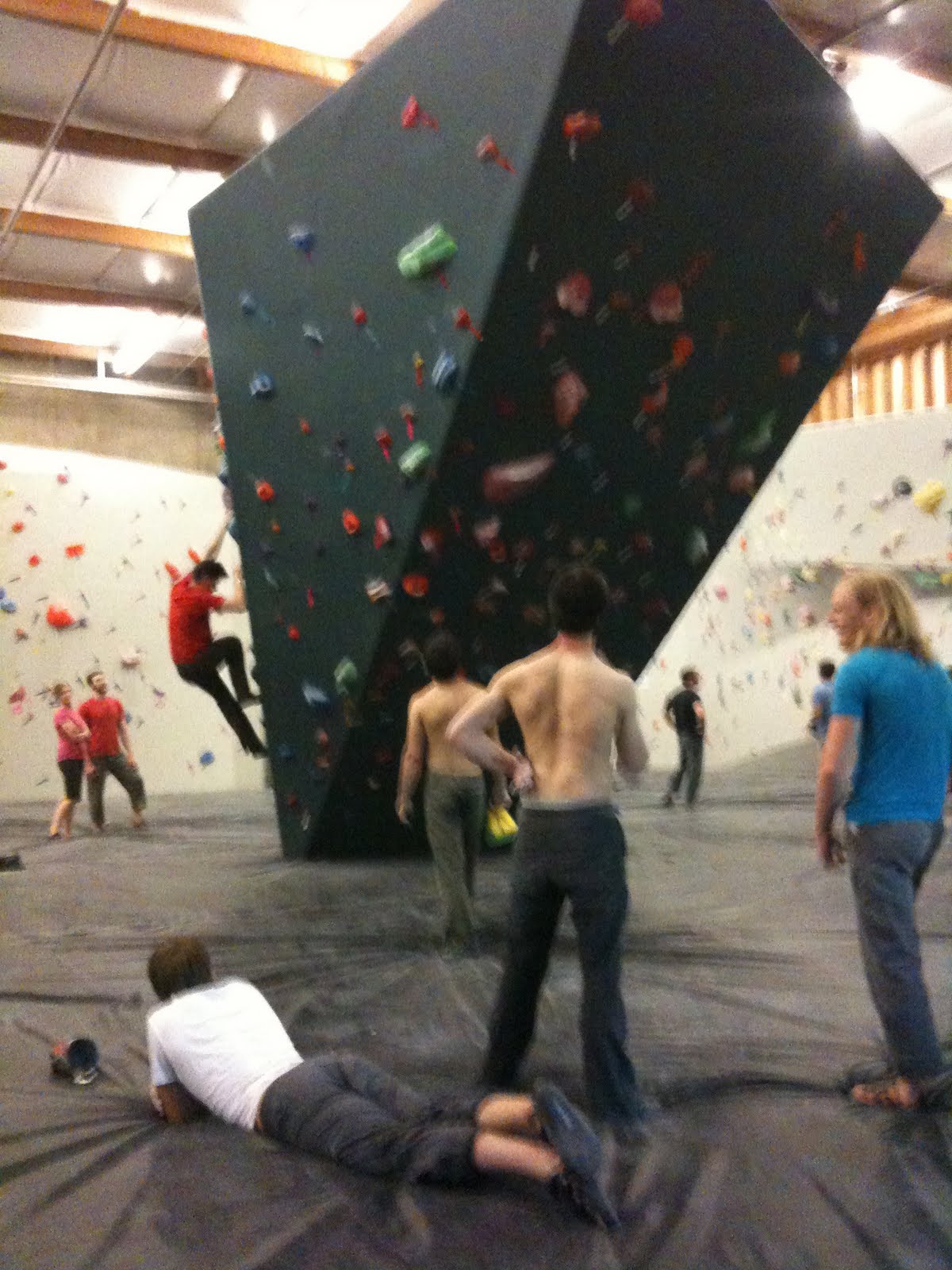 categorically modern: Seattle Bouldering Project