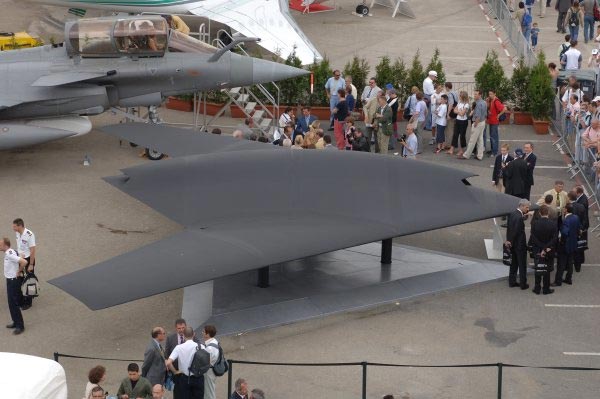 Non Solo Impresa: nEUROn: l'aereo invisibile tutto europeo