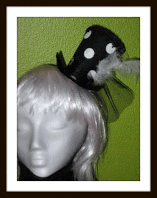 Tiny Hats Weekly: June 2011