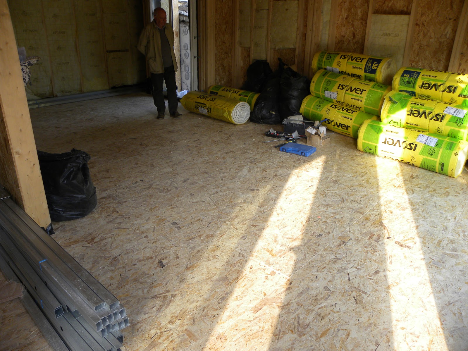 Le blog de Super Castor: J68 - Plancher RDC fini, terrain rangé