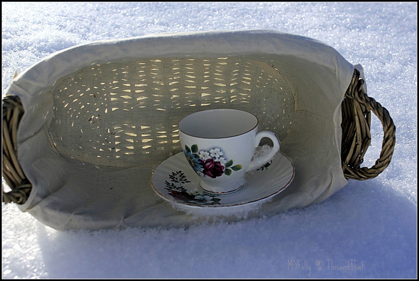 This and that: Tea Cups in the Snow for Sunlit Sunday