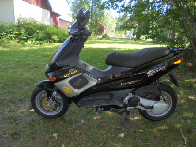 Nonshine .: Gilera 30 moped