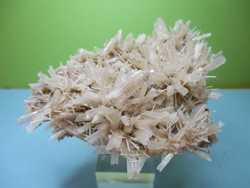 Asociación Mineralógica Aragonito Azul-Área de geología y paleontología ...