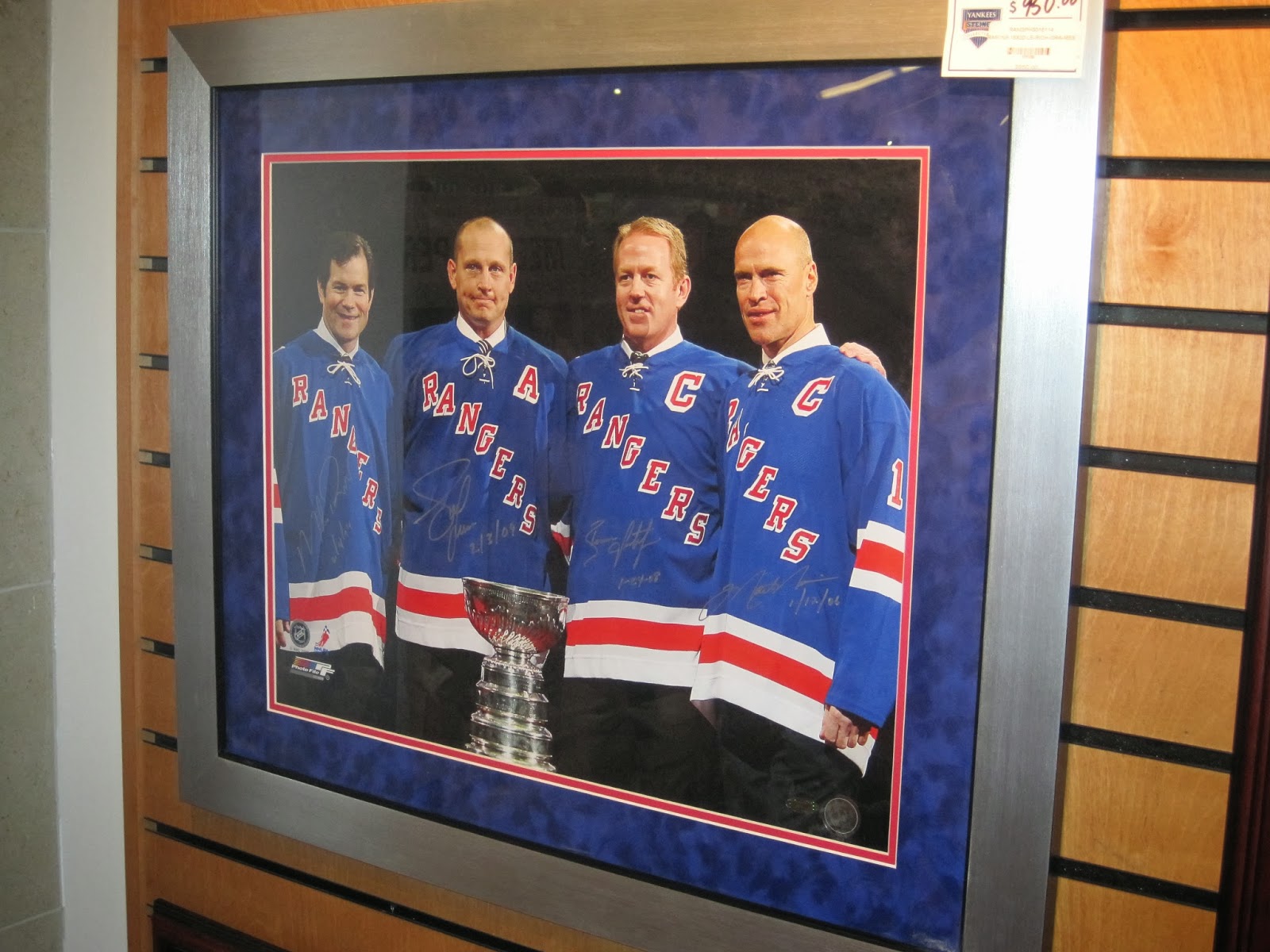 Joe Brackets: Outdoor Hockey at Yankee Stadium