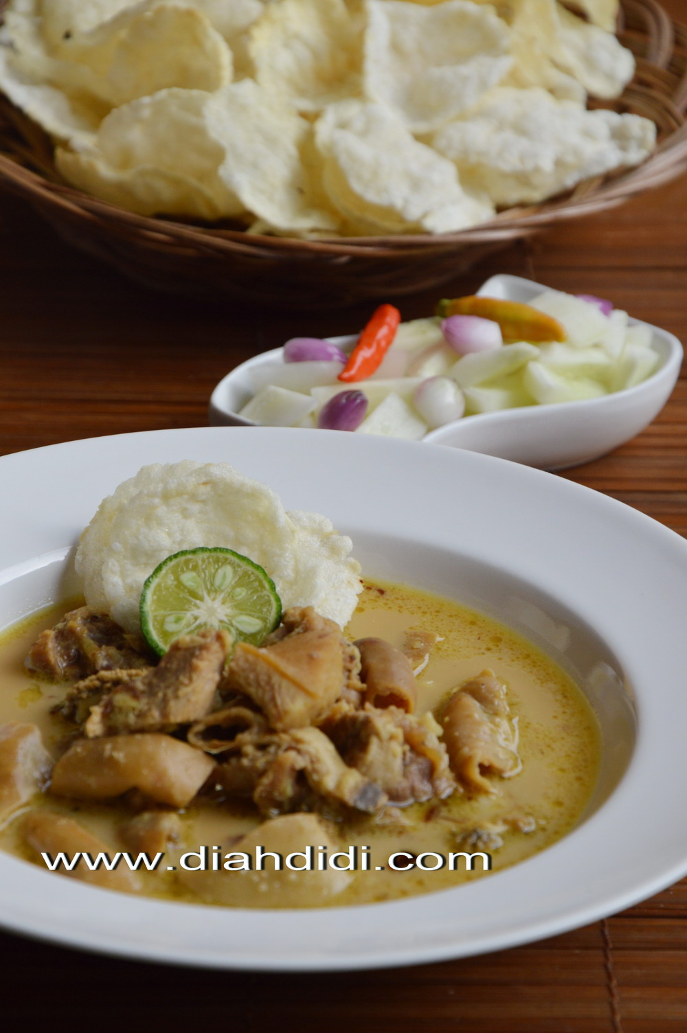 Diah Didi's Kitchen: Inspirasi Menu Buka Puasa Hari ke 9 ( Soto Betawi ...