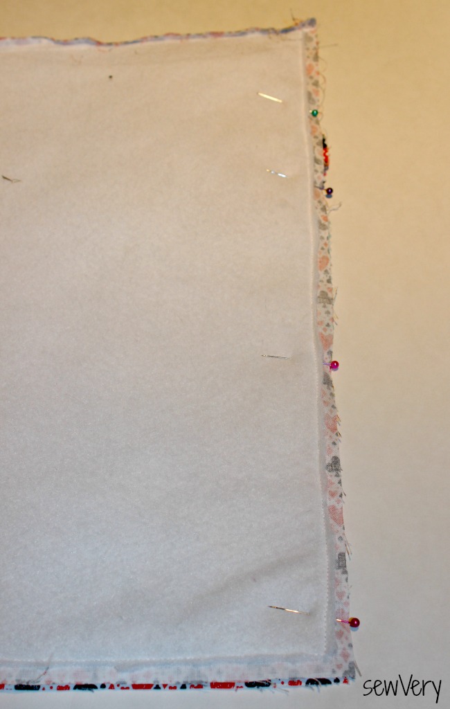 sewVery: Wonderland Blog Hop: Chair Pocket Tutorial