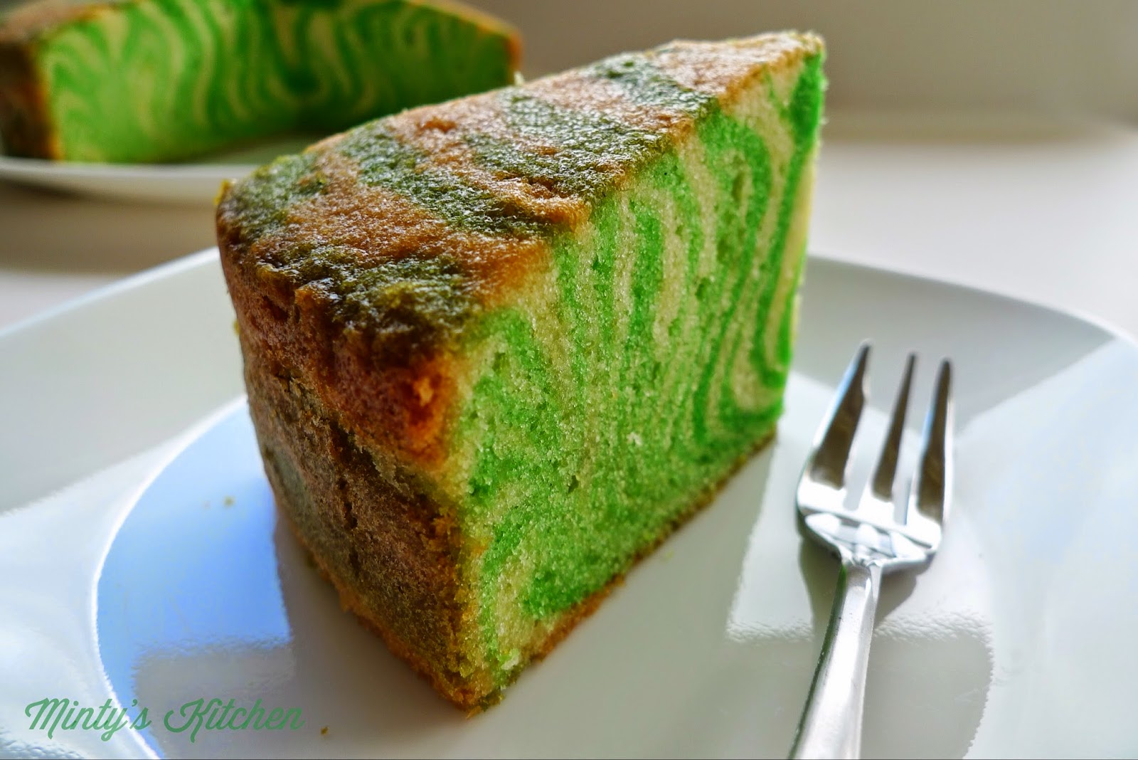 Minty's Kitchen: Butter-Pandan Marbled Cake