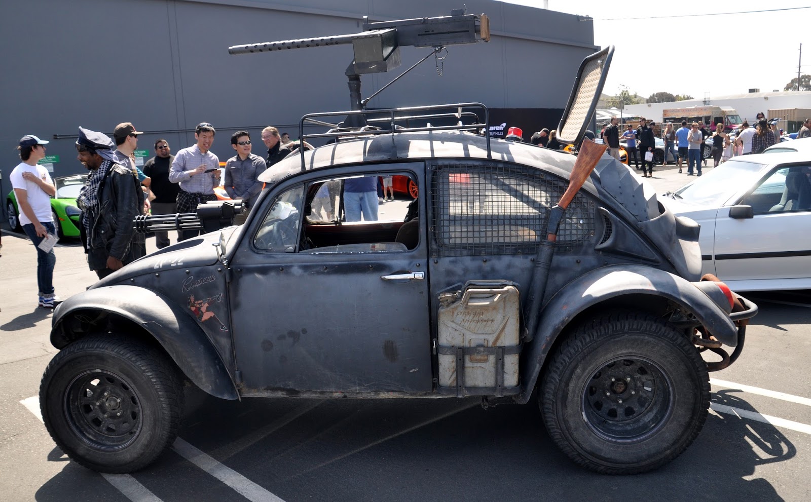 Roxanne, the mad maxxed VW bug | Ultimate of Concours