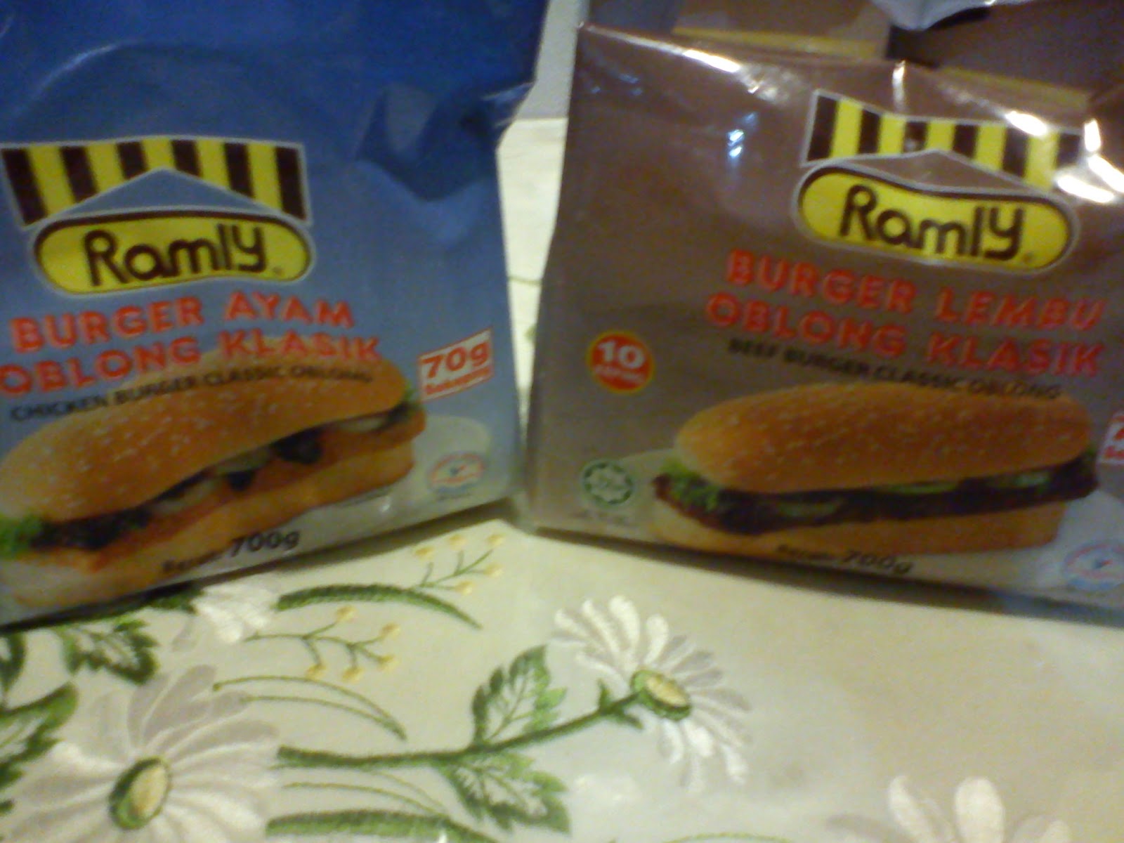 ISAURA KITCHEN: Burger Ramly Oblong