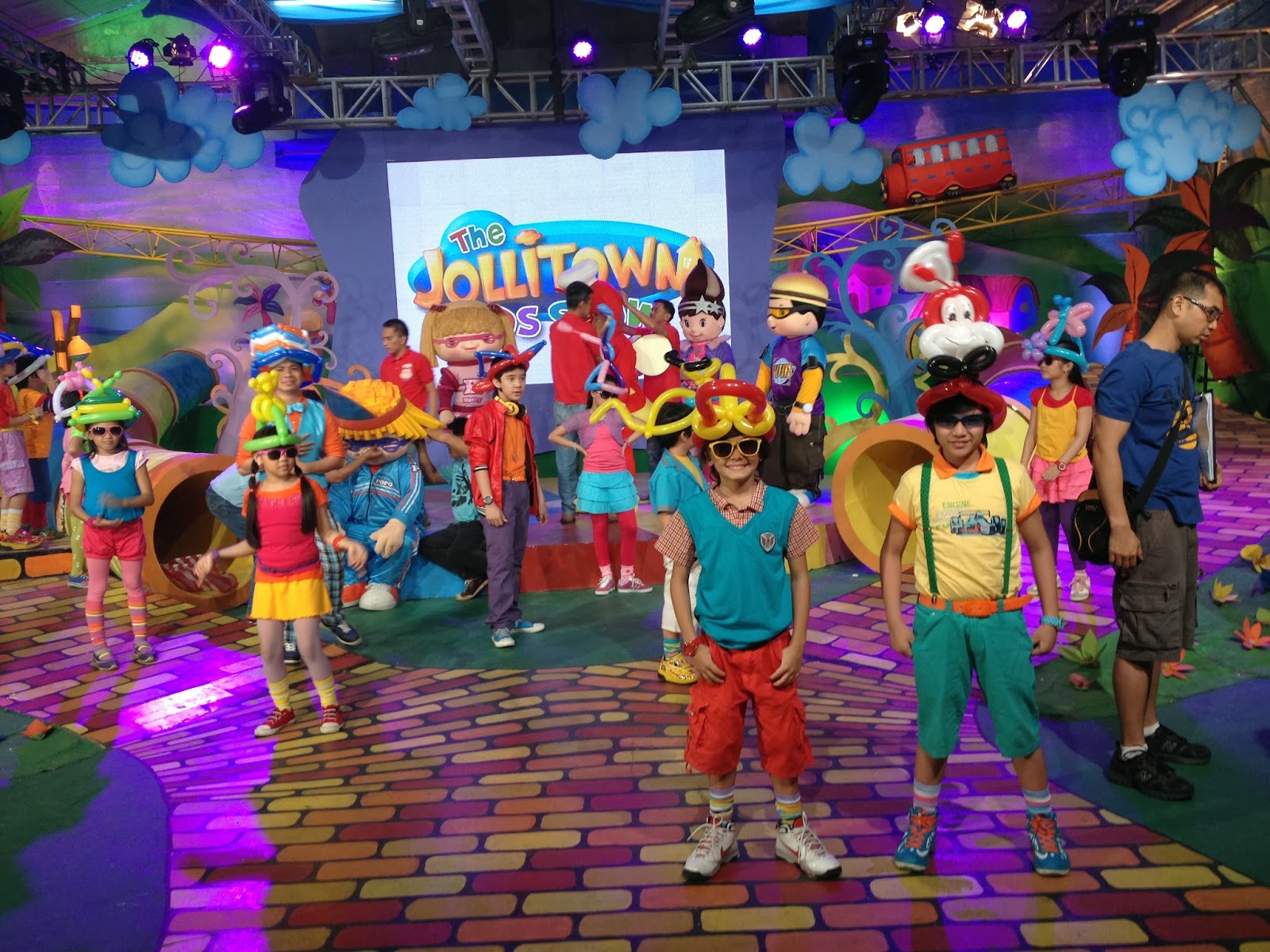 make up by oshmedina: jollitown