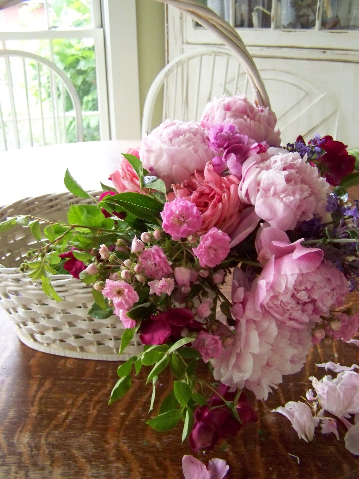 Arbor House Lane: Spring Bouquet