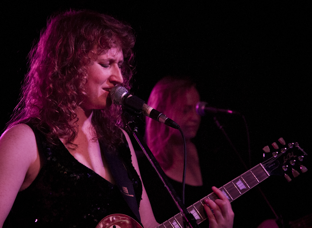 The Little Red Umbrella: Kelly McMichael & The Gloss @ The Piston