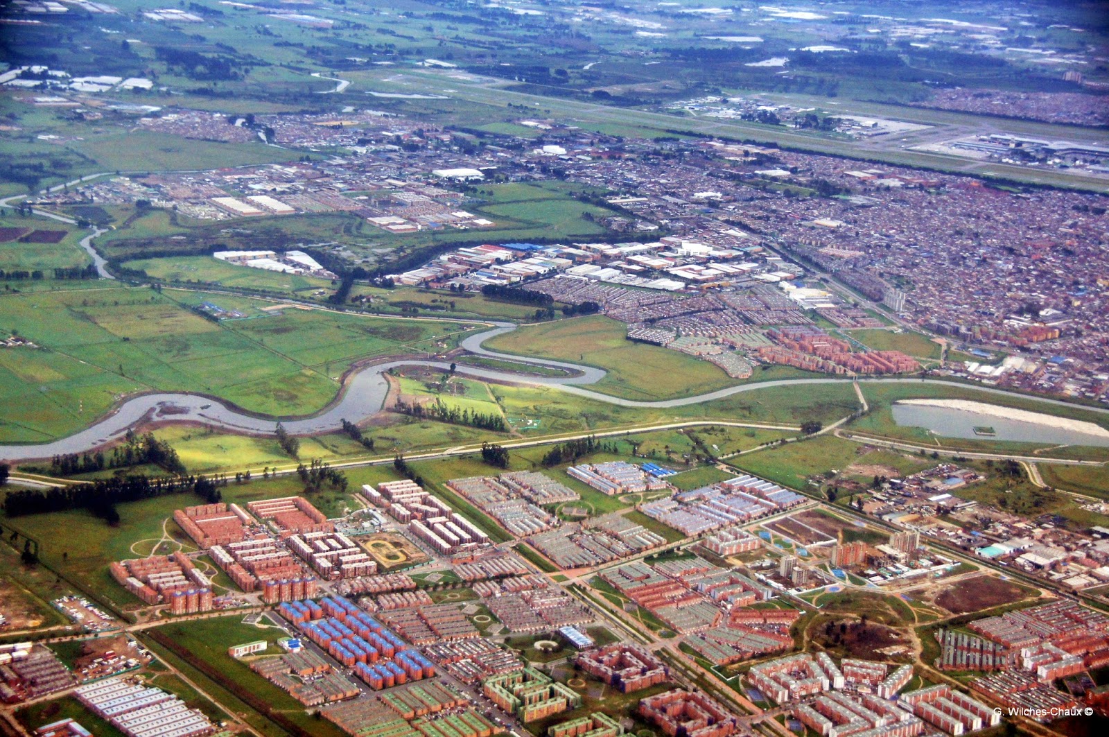LA ESPECIE URBANA: CONVERSACIONES CON EL RÍO BOGOTÁ