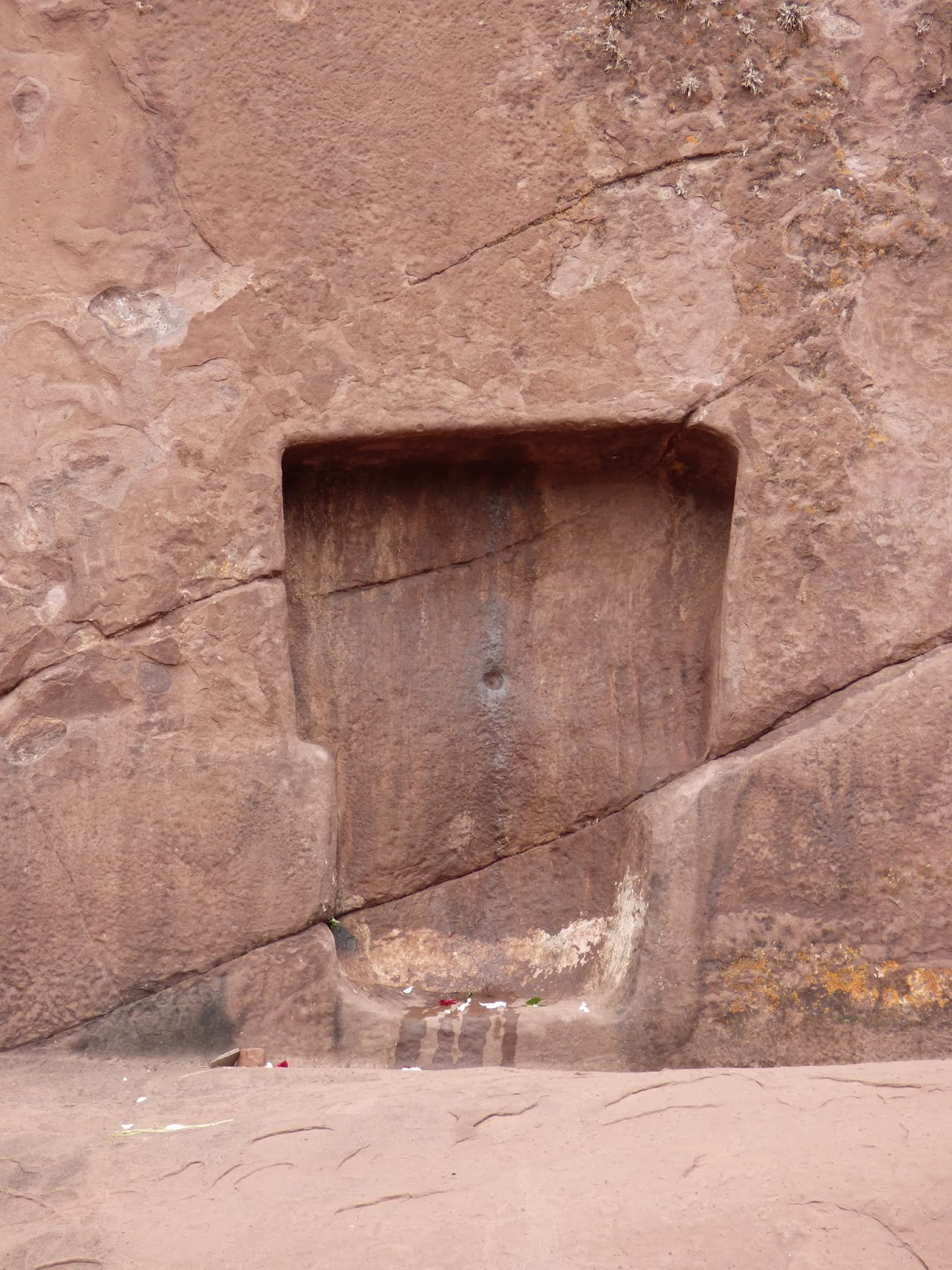 A “PORTA DOS DEUSES” Hayu Marca e a conexão com um documento ...