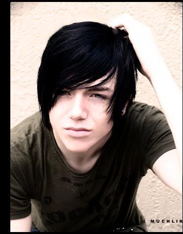 The Madness Scene!: Alex Mckee (2)