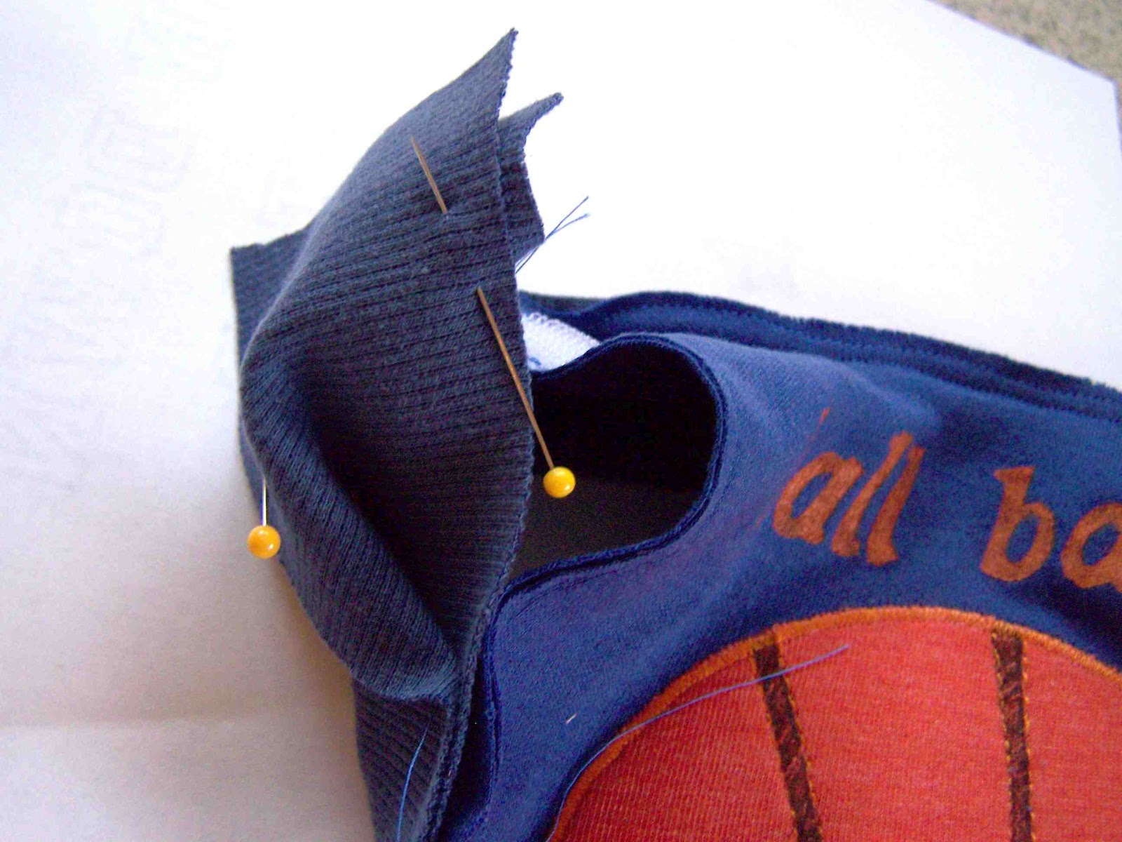 Made by Me. Shared with you.: Dribble Baby Bibs Pattern/Tutorial: Sport ...