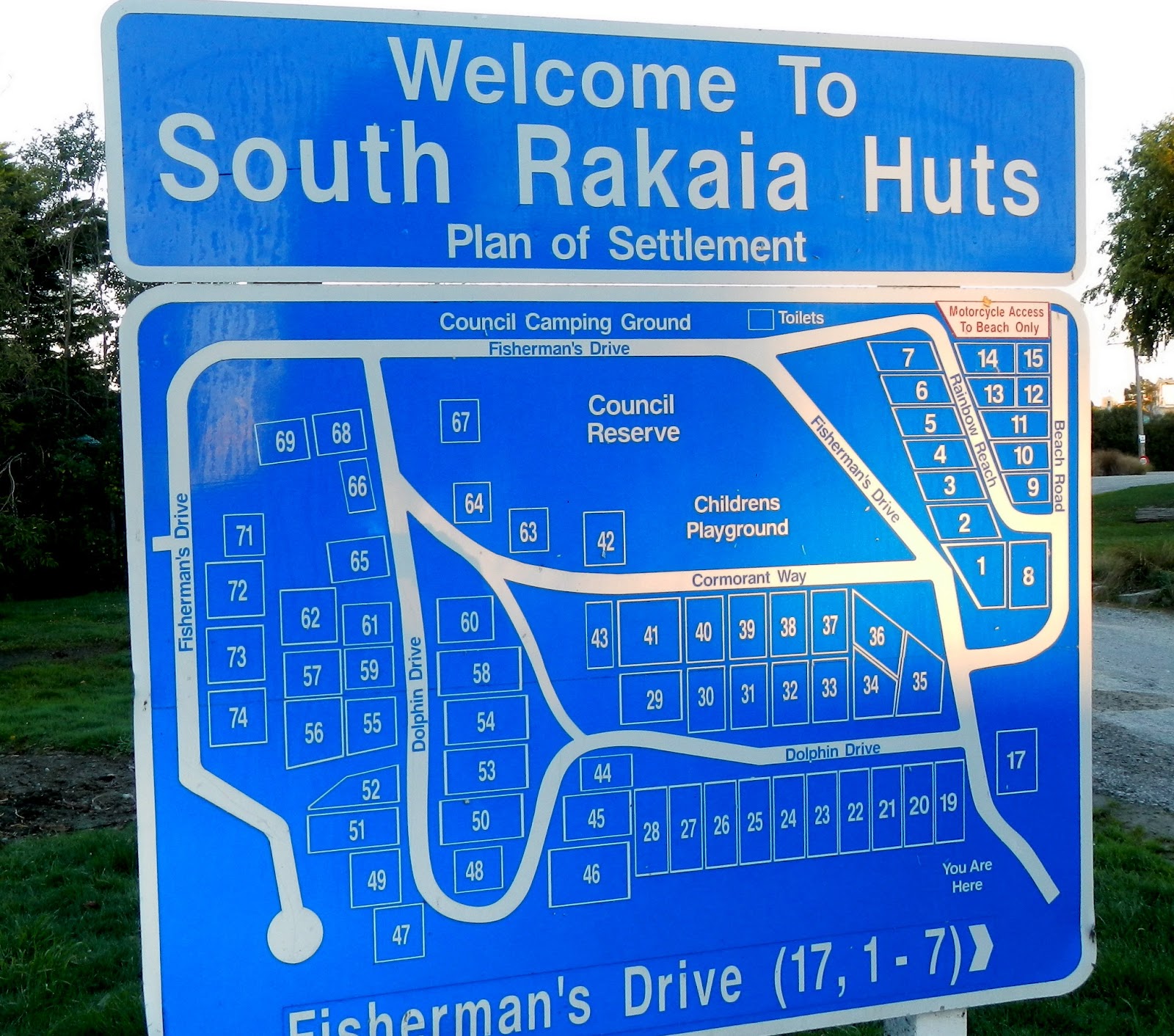 Licorice Allsorts: South Rakaia Huts... The Rakaia River Mouth...